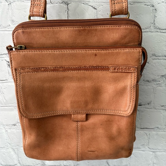 Fossil | Bags | Fossil Leather Crossbody Messenger Bag Purse | Poshmark